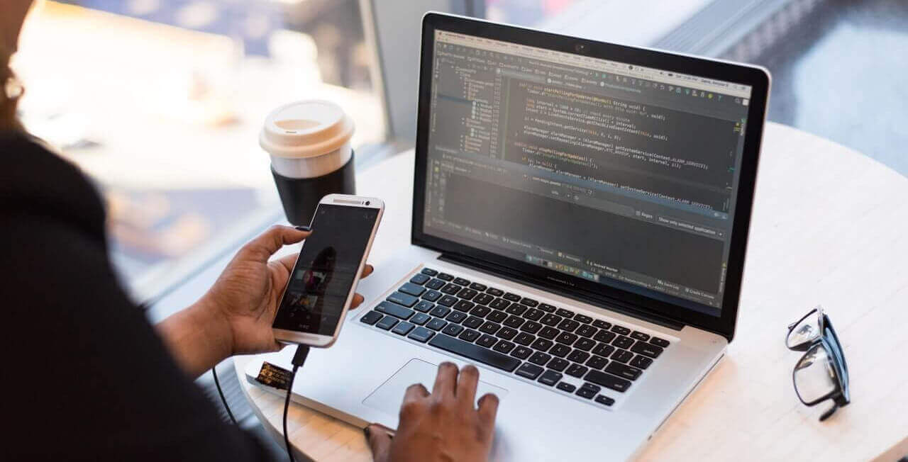 Apa itu Coding? Penjelasan Untuk Pemula - Dicoding Blog