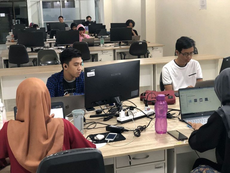 “Pelatihan di Dicoding Jembatani Saya dengan Berbagai Kesempatan Kerja ...