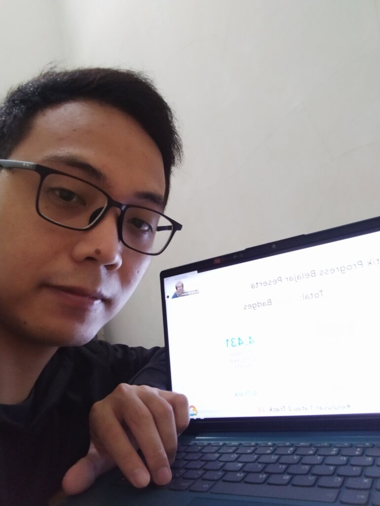 Kisah Putra Buruh Tani Sawit yang Kini jadi Mentor