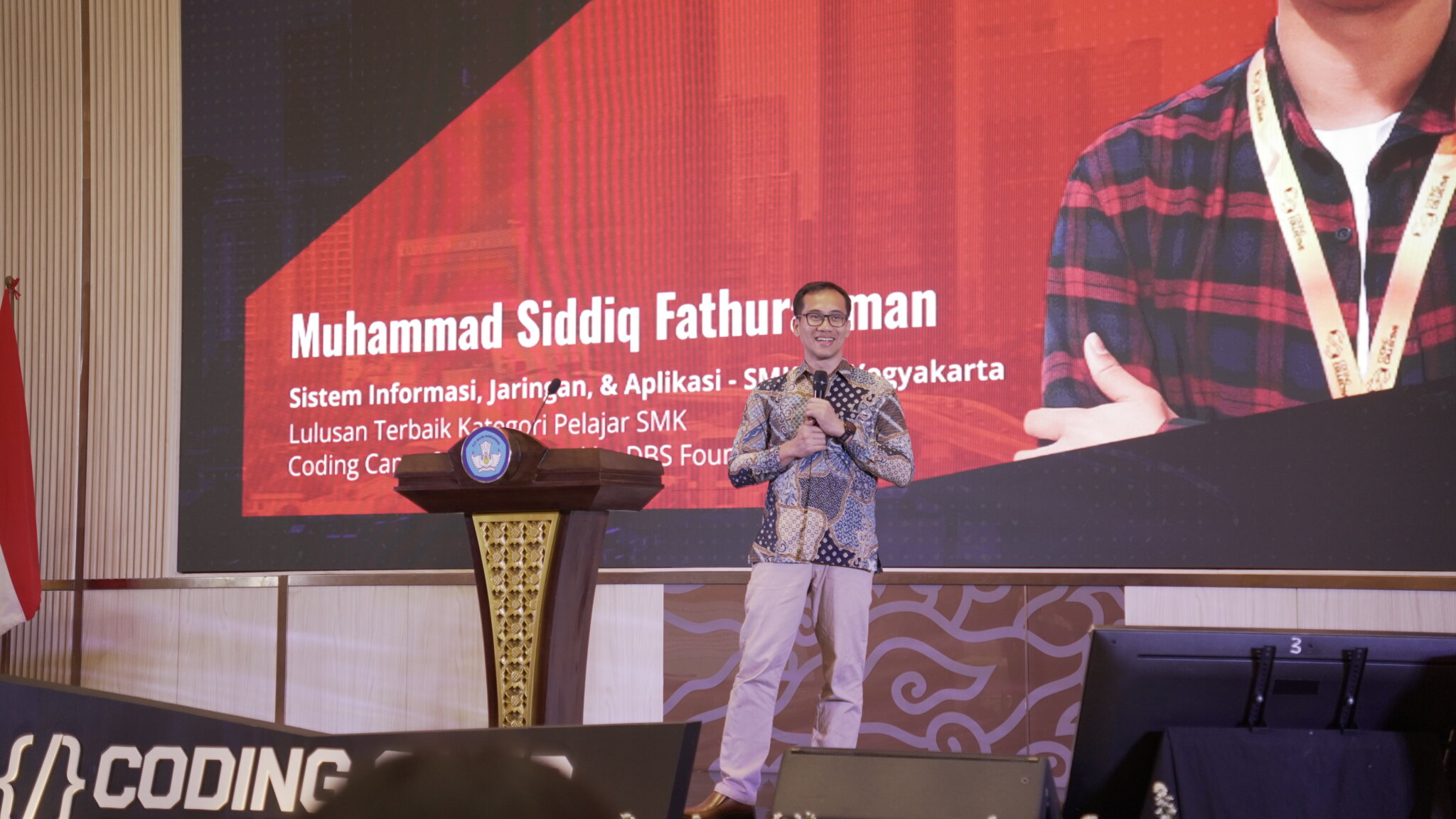 Coding Camp 2025 powered by DBS Foundation Sukses Berikan Pelatihan ...